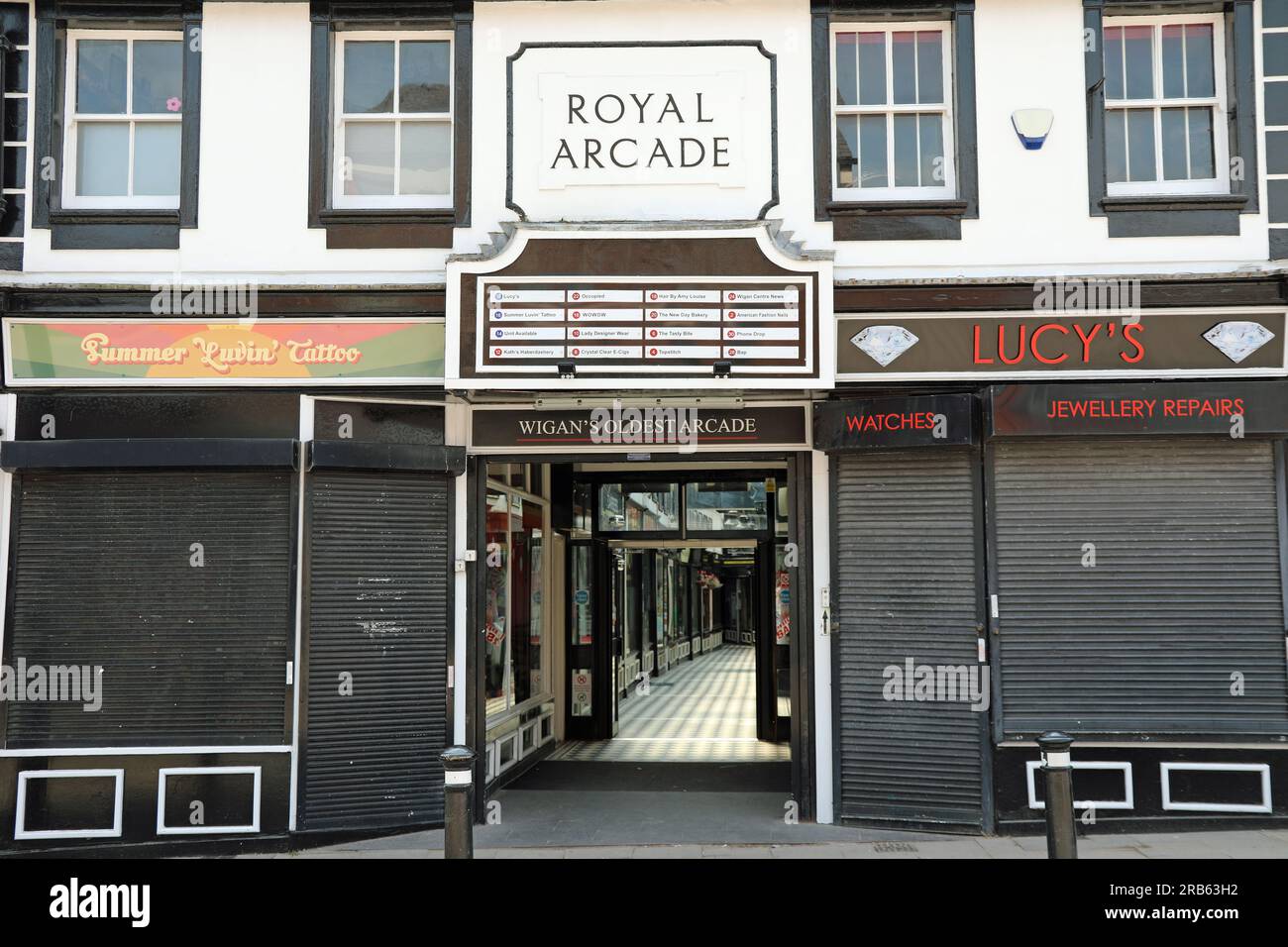 Royal Arcade in Wigan Stock Photo - Alamy