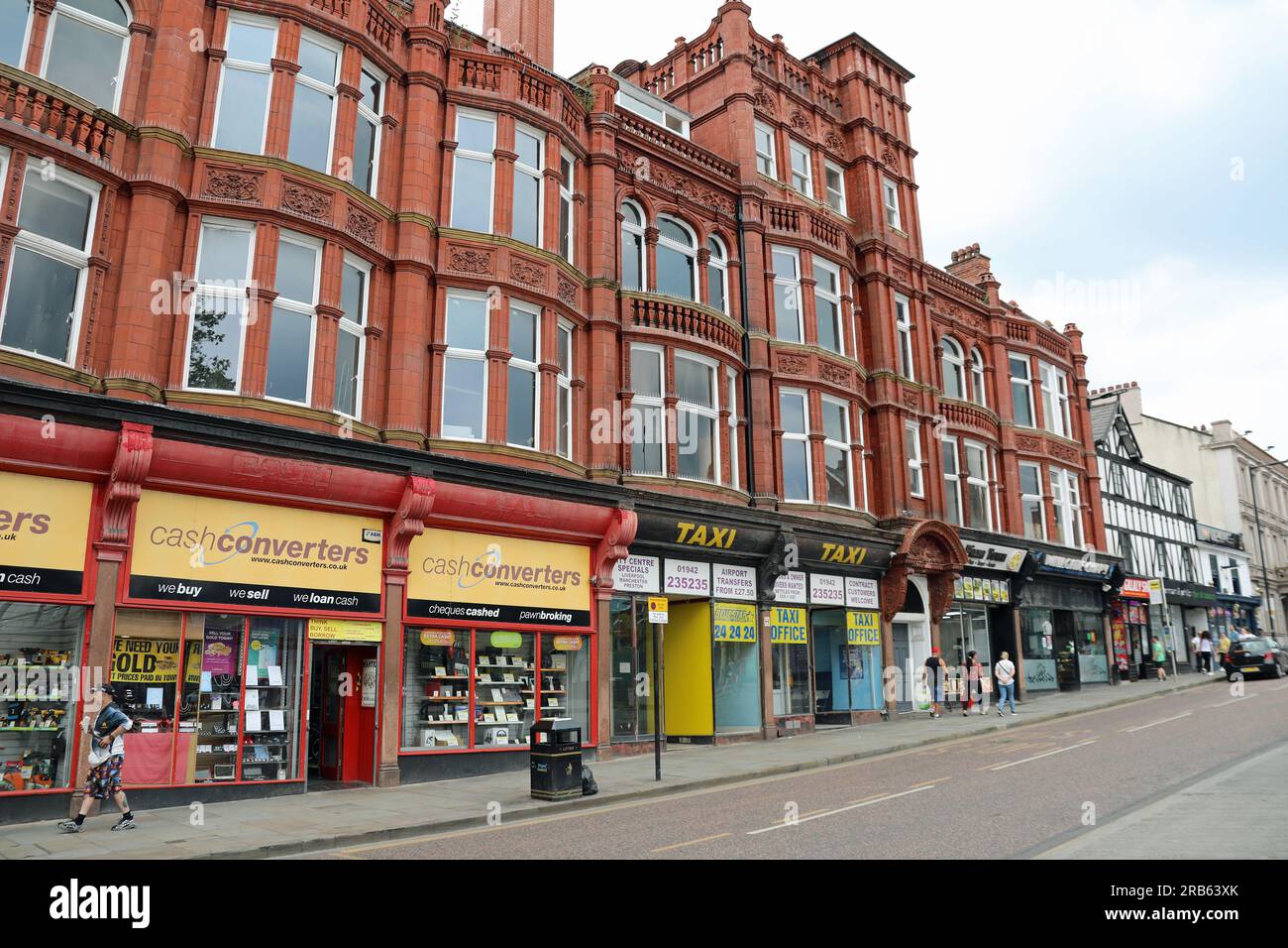 Wigan wallgate hi-res stock photography and images - Alamy