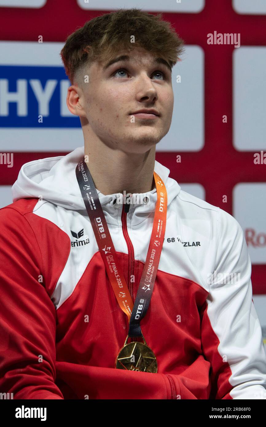 Pascal BRENDEL, KTV Wetzlar, cheers with the gold medal, gymnastics ...