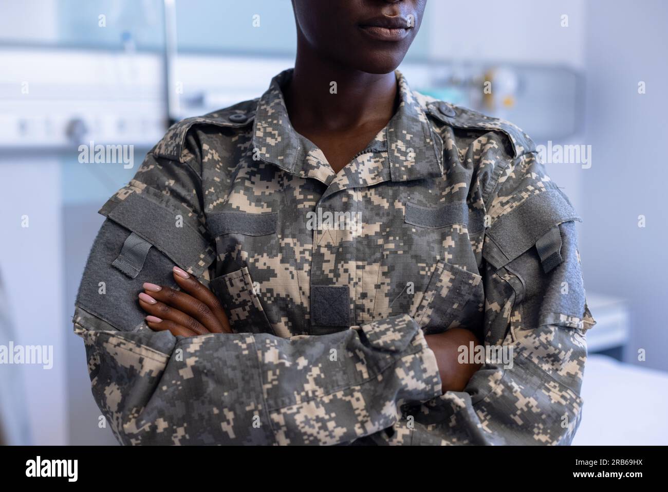African american woman female soldier military uniform crossing arms at ...