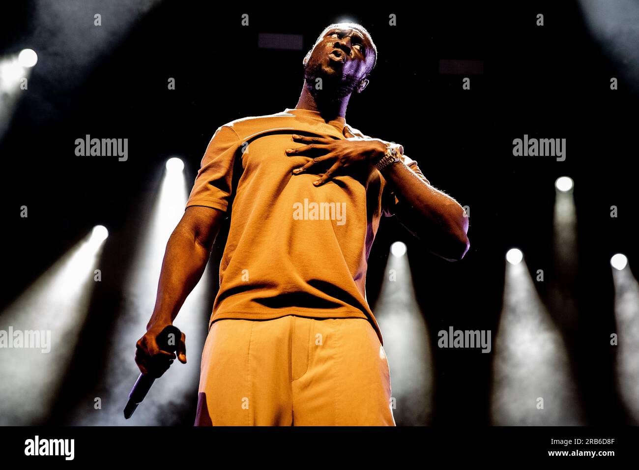 Nines rapper hi-res stock photography and images - Alamy