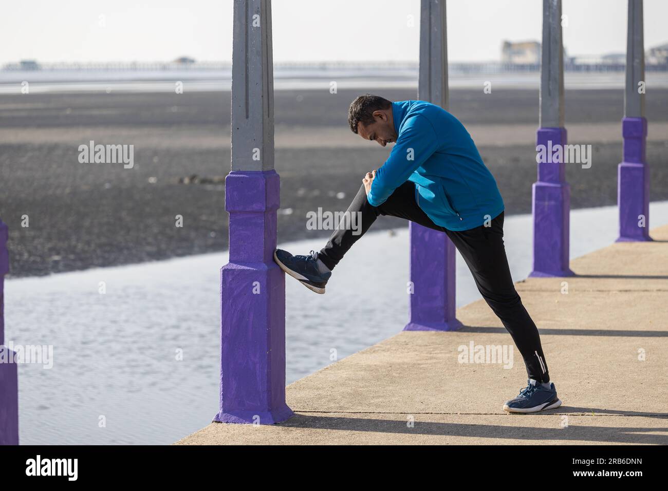 Pergola leg hi-res stock photography and images - Alamy