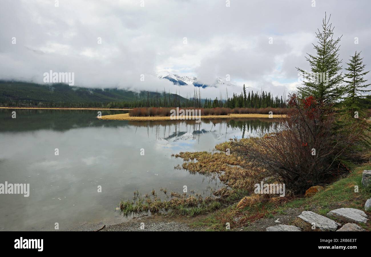 Vermilion valley hi-res stock photography and images - Alamy