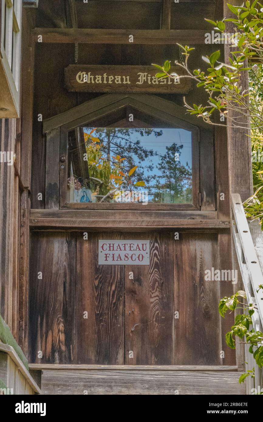 Historical rustic cabins at Deetjen's Big Sur Inn on highway 1 in Big ...