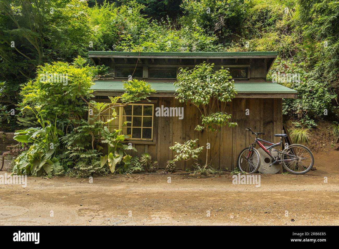 Historical rustic cabins at Deetjen's Big Sur Inn on highway 1 in Big ...