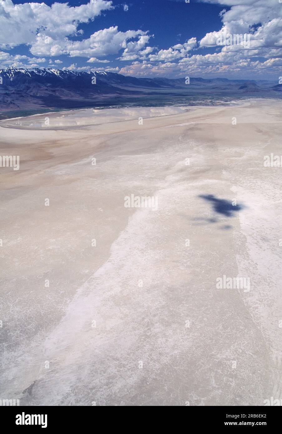 Salt flat aerial mountains hi-res stock photography and images - Alamy