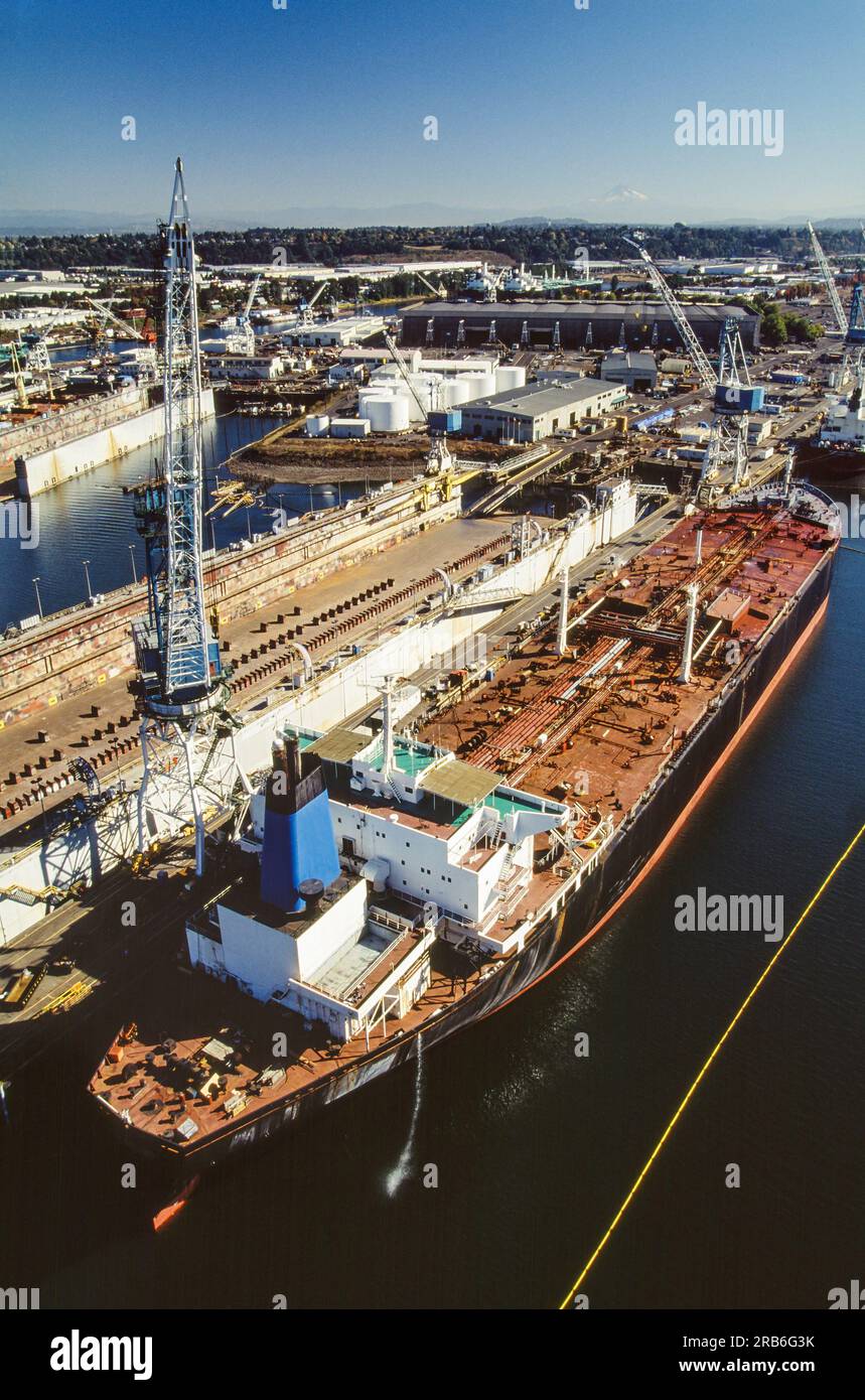 Aerial image industrial dock hi-res stock photography and images - Alamy