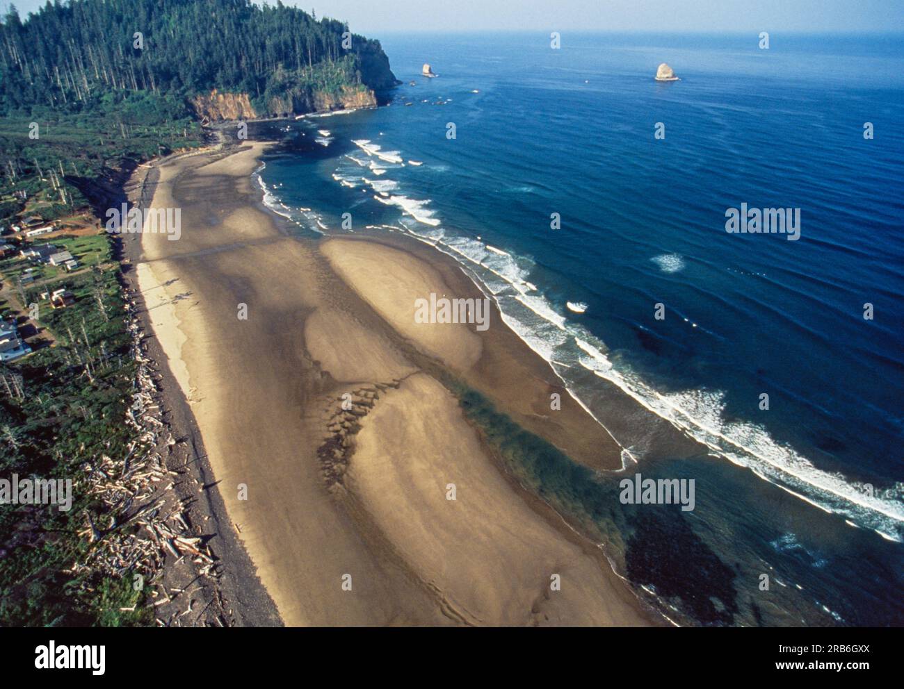 Tillamook area coastline hi-res stock photography and images - Alamy