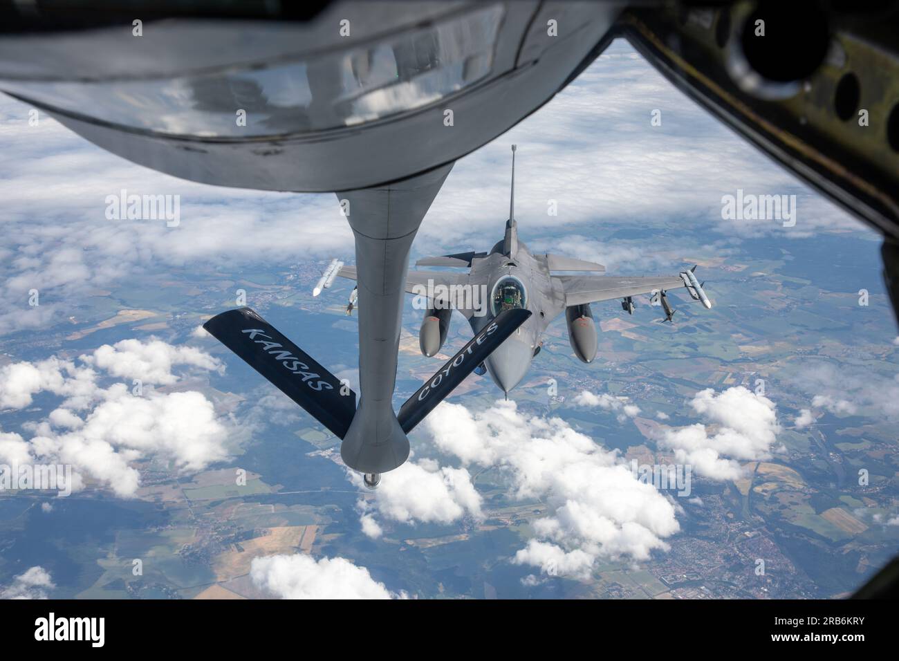 Members of the 190th Air Refueling Wing from Forbes Field, Topeka, KS ...