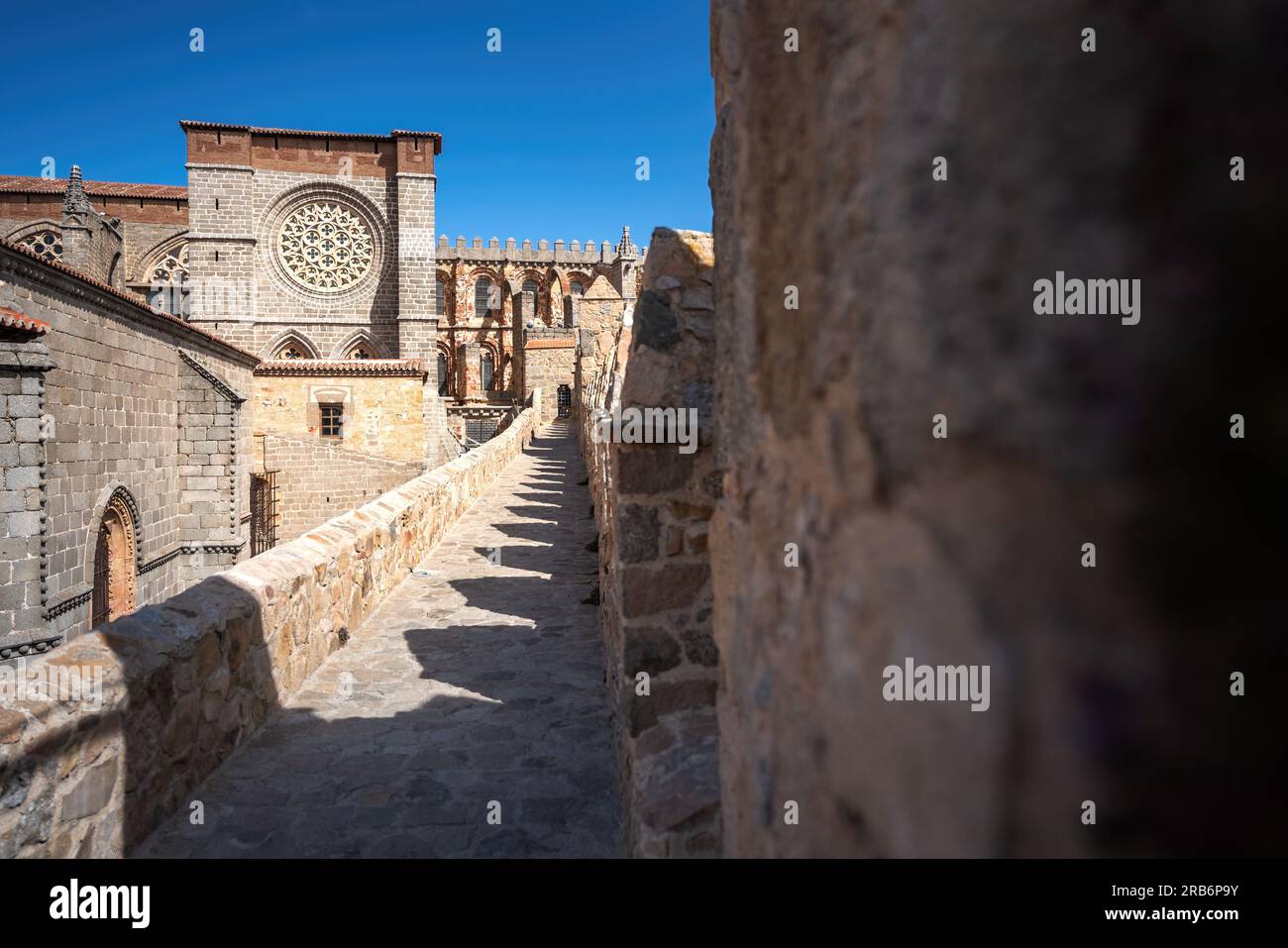 Avila Cathedral and Avila Walls - Avila, Spain Stock Photo - Alamy