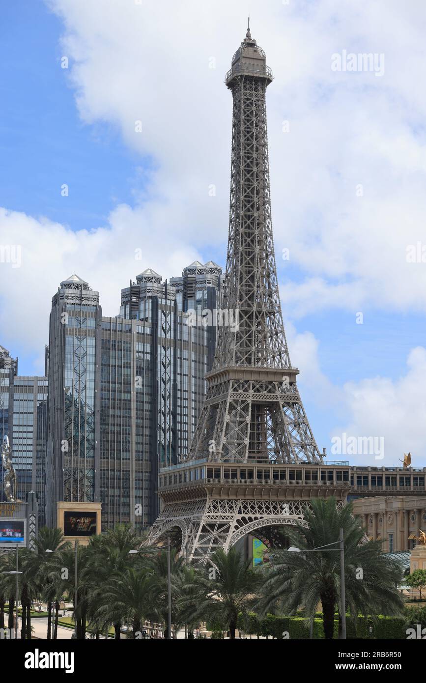 Macao eiffel tower hi-res stock photography and images - Alamy