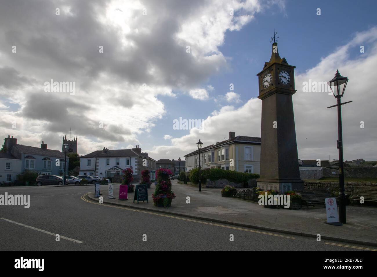 Town square st just in cornwall hi-res stock photography and images - Alamy