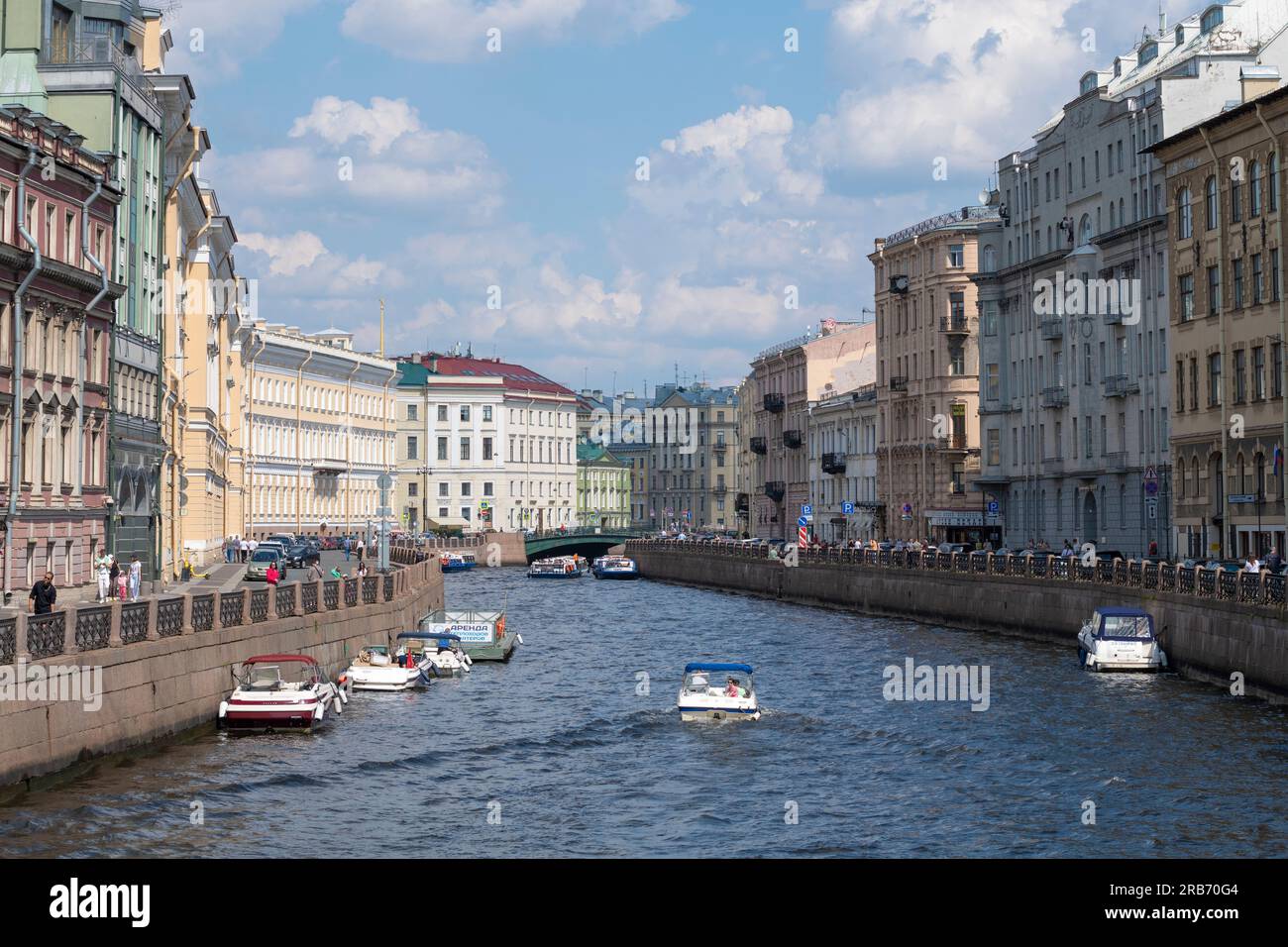 SAINT PETERSBURG, RUSSIA - JUNE 27, 2023: June day on the Moika river ...