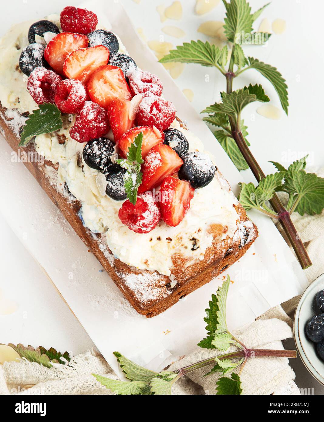 Dessert table. Top view, Summer cake with berries. Healthy dessert ...