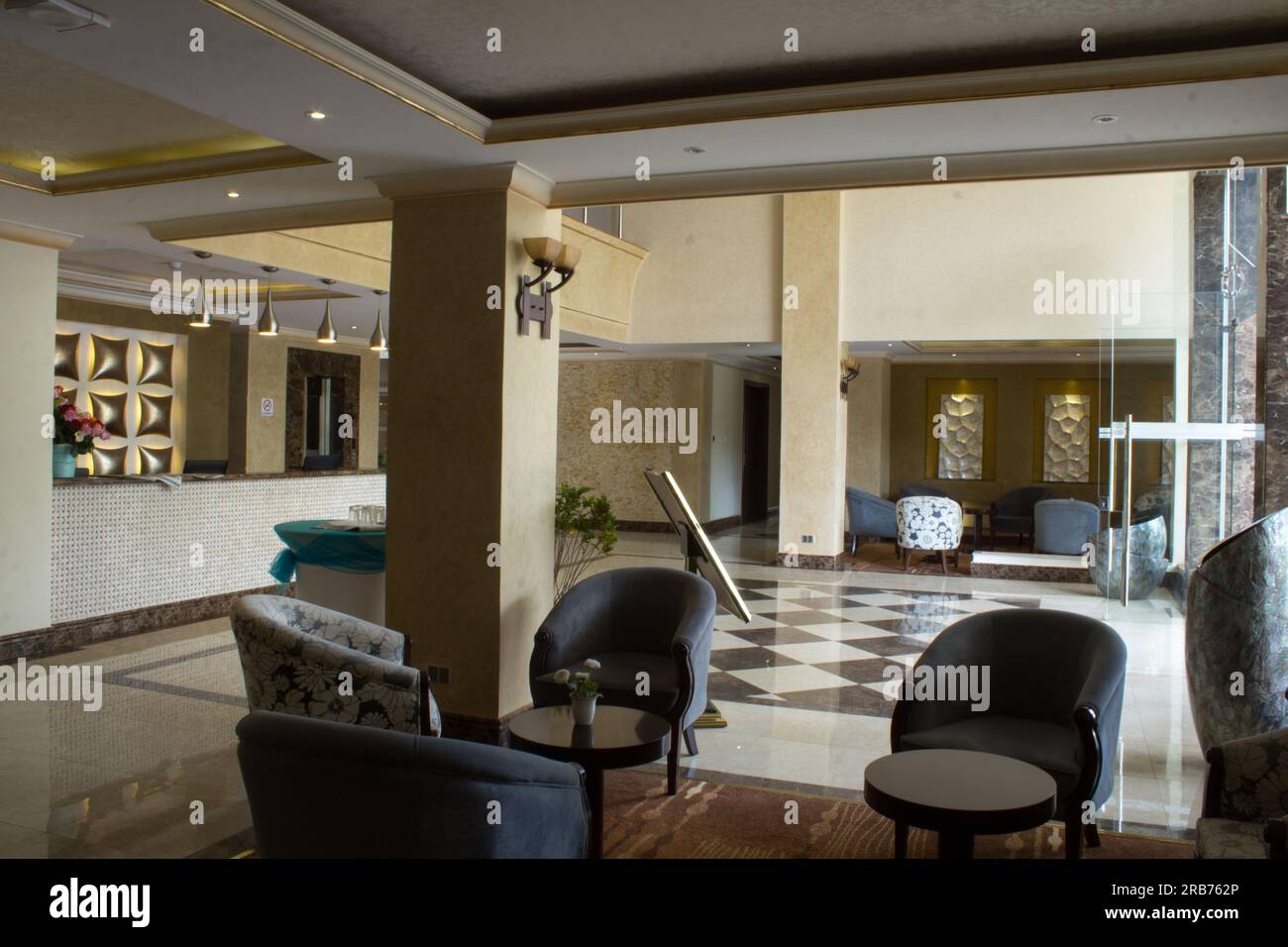 Alba Hotel Meru In lush surroundings on the edge of Mount Kenya ...