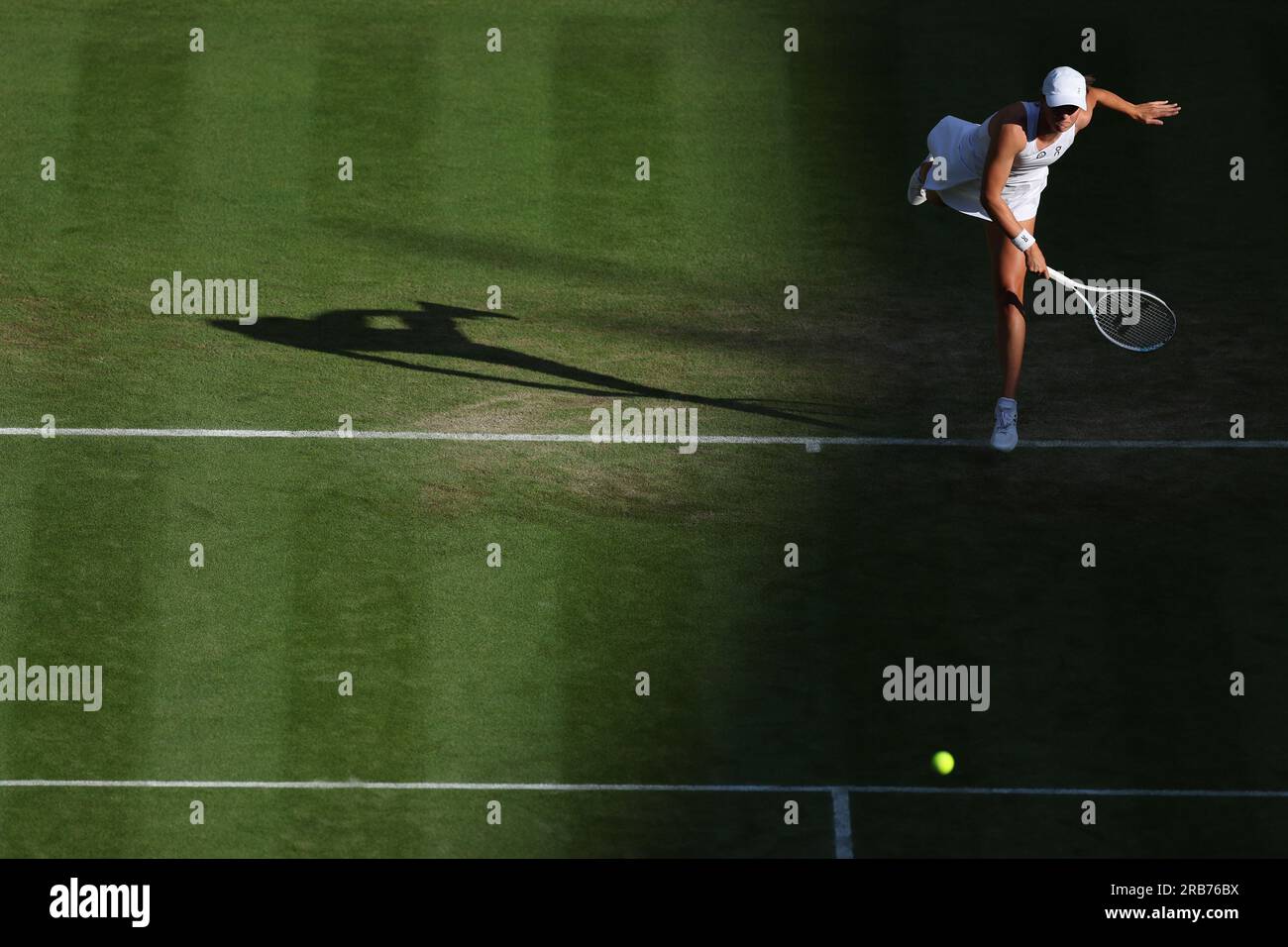 London, UK. 07th July, 2023. Iga Swiatek (Pol) during the 2023 ...