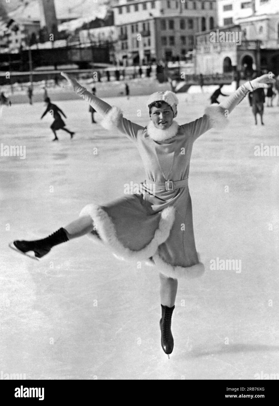 Switzerland: c. 1932. An ice dancer shows off her skills Stock Photo ...