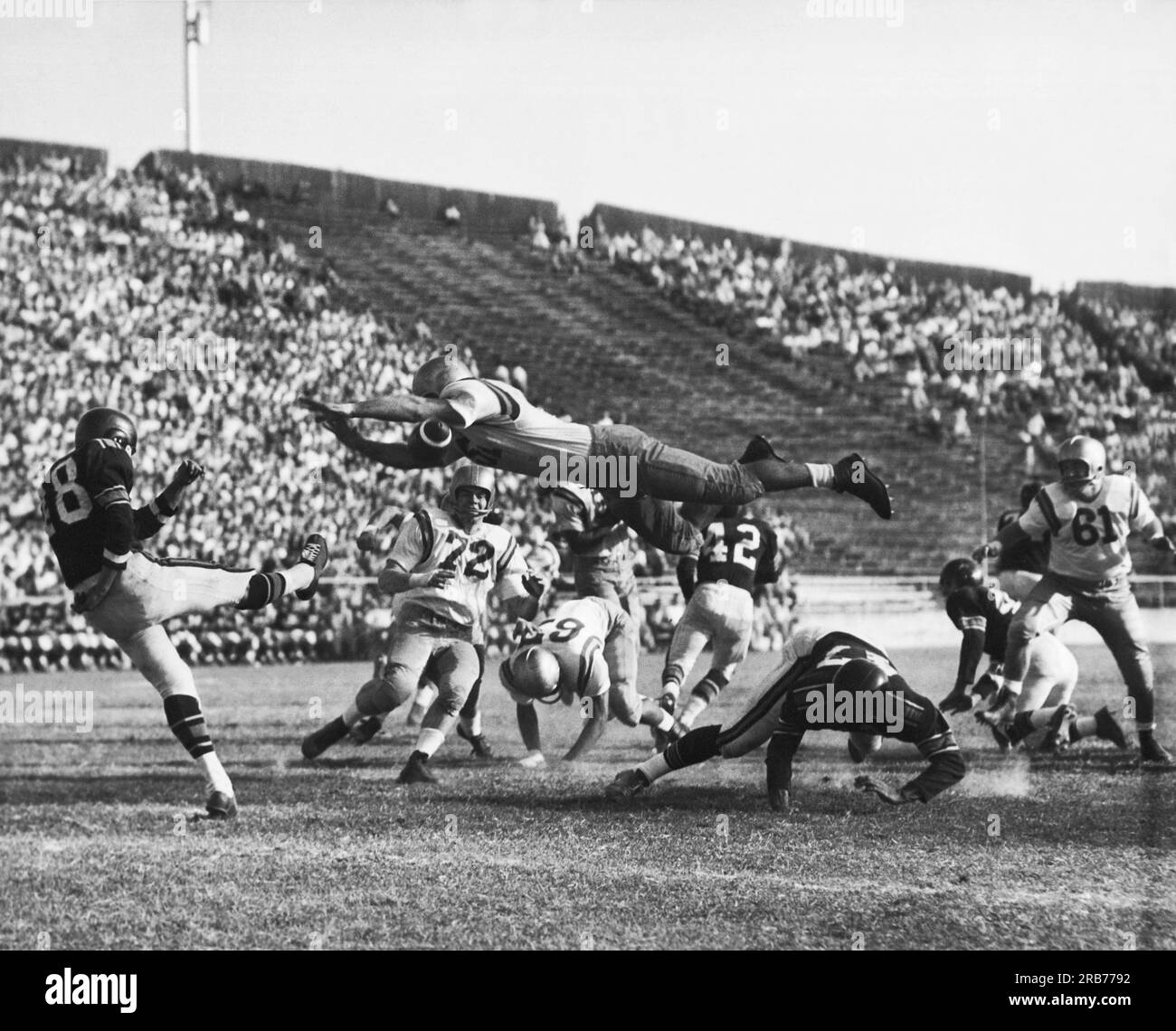 1950s football team groups hi-res stock photography and images - Alamy