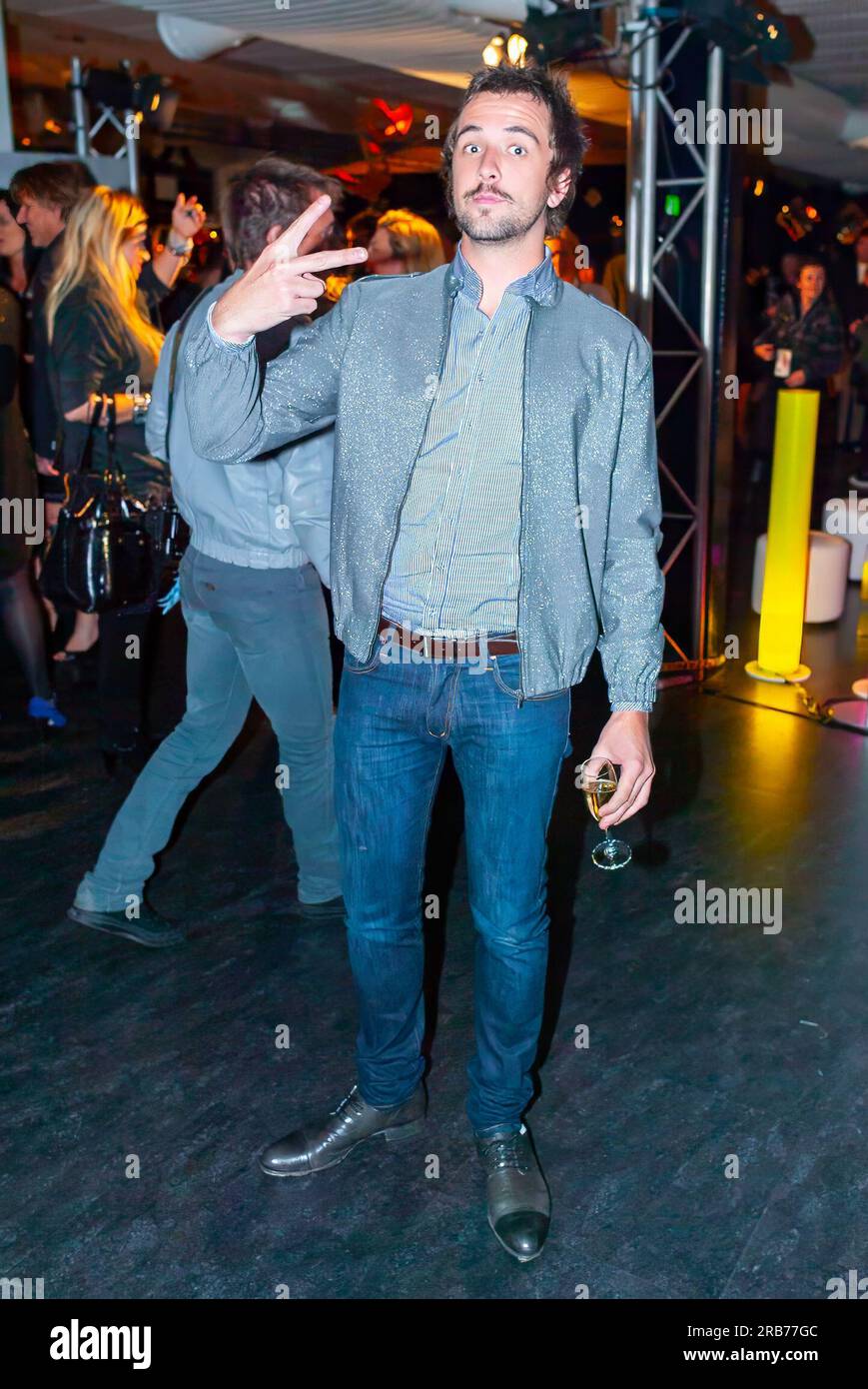 Darren McMullen spotted enjoying a drink at Rosemount Australia Fashion ...