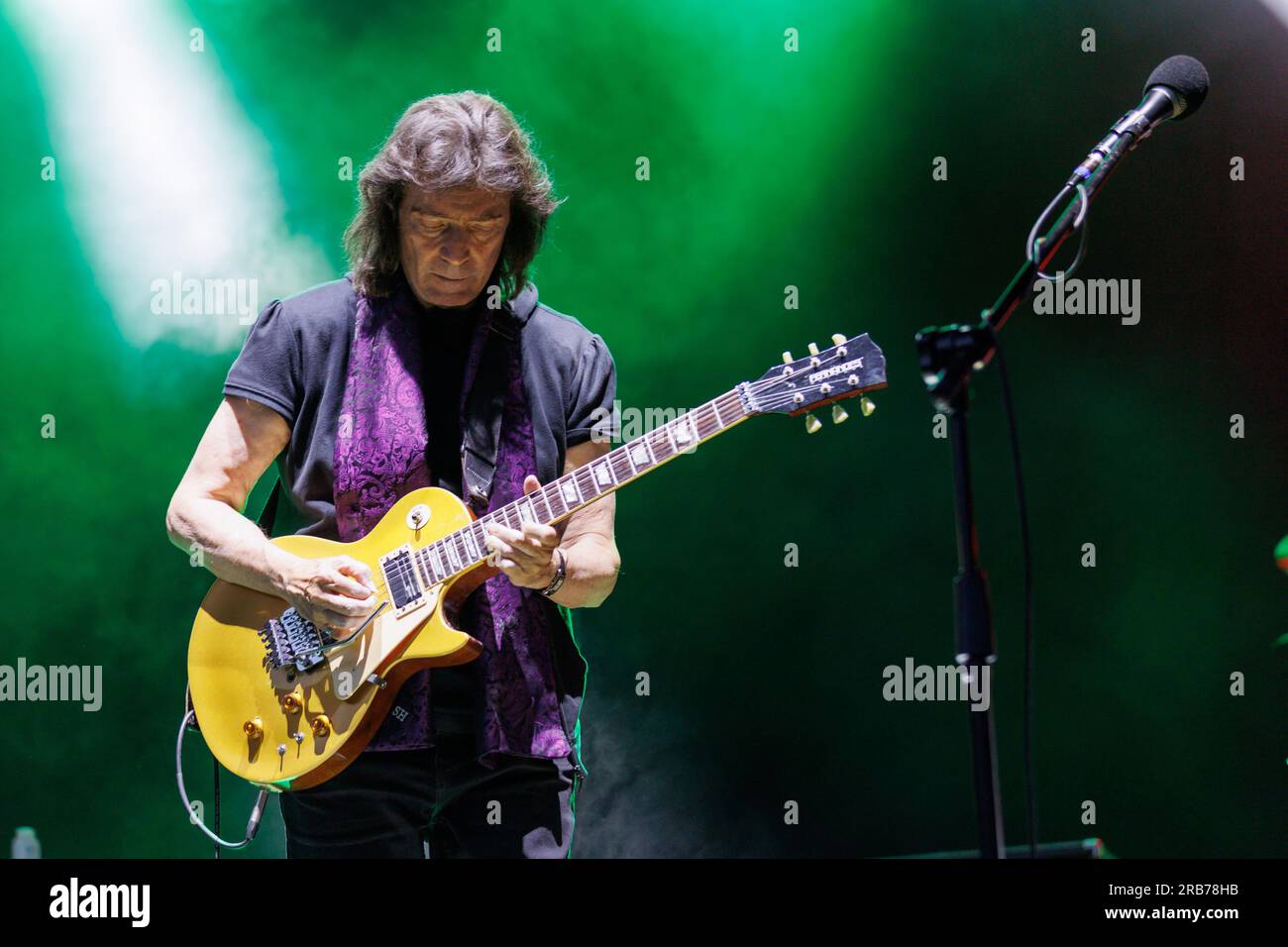 Steve hackett singer hi-res stock photography and images - Alamy