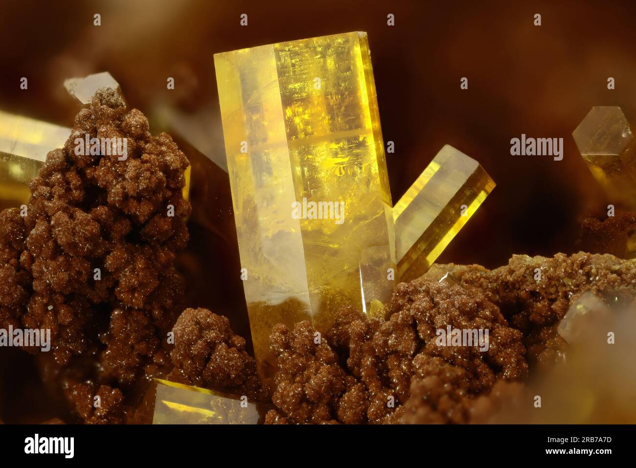 Mimetite - Guatomo Mine ('Hat Yai' mimetite locality), Tham Thalu ...