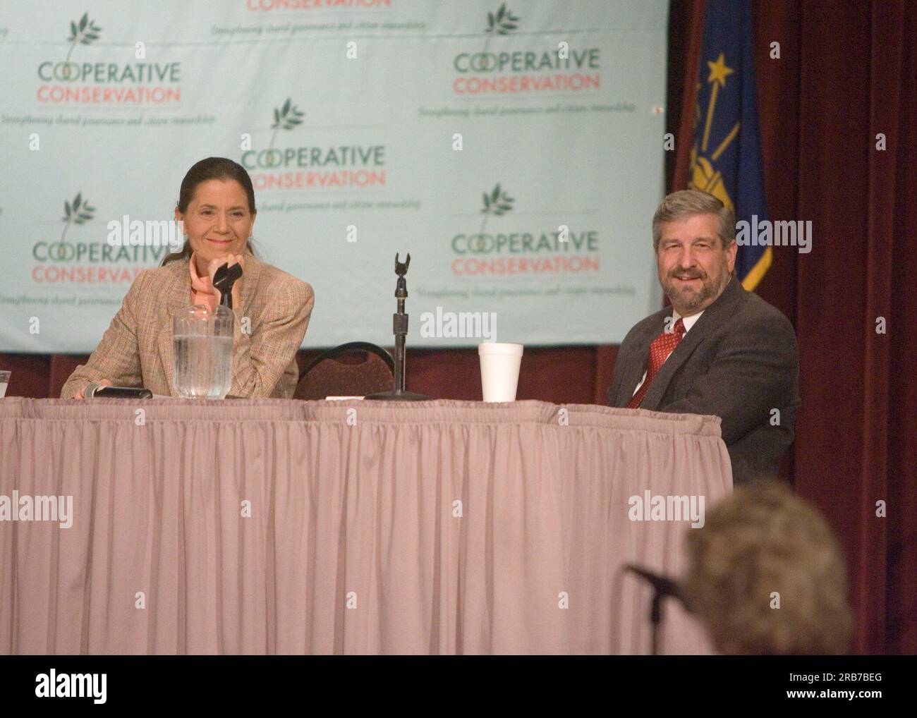 Cooperative Conservation public "listening session" at the Horizon ...