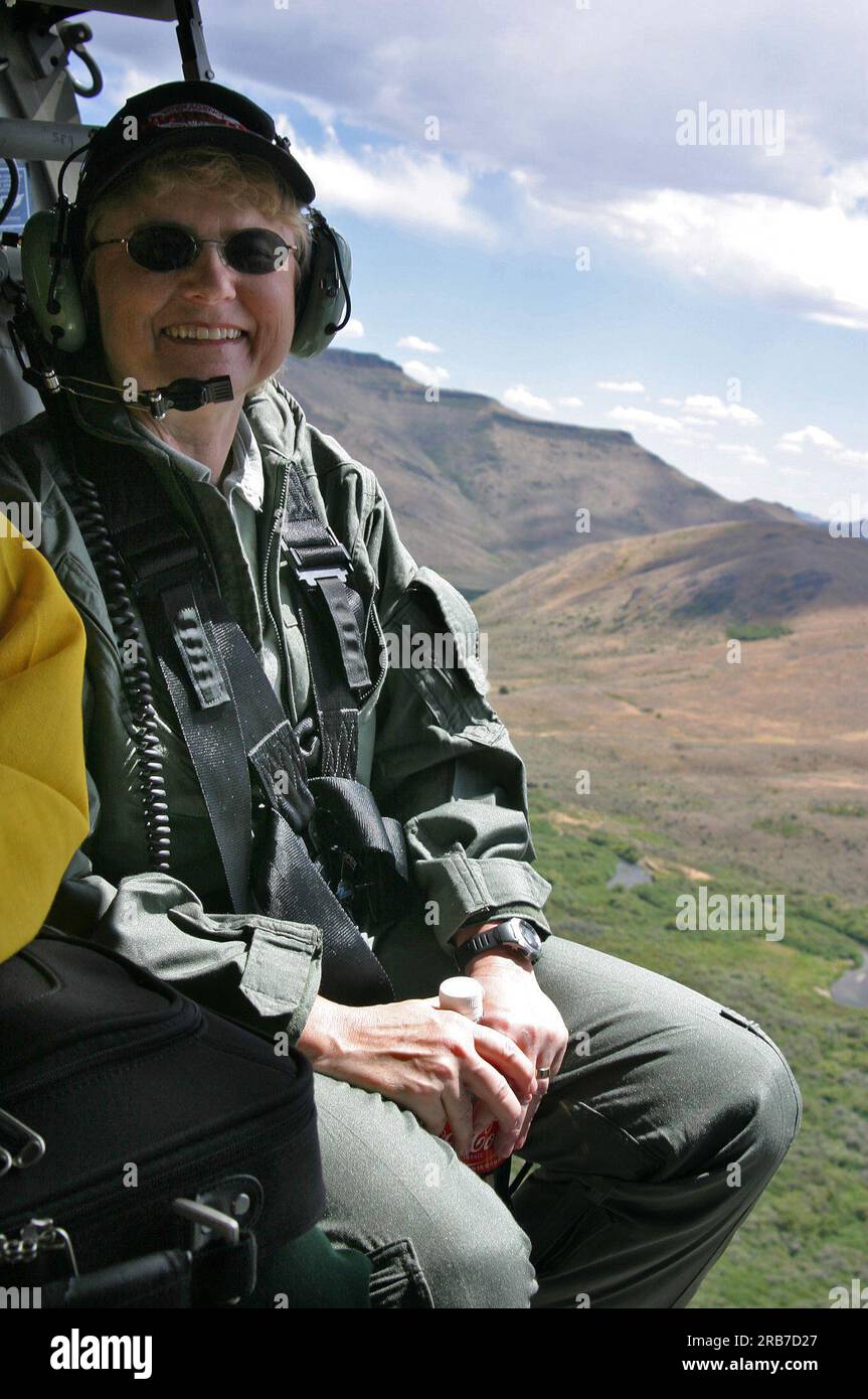 Visit of Secretary Dirk Kempthorne to southwestern Idaho, where he took ...