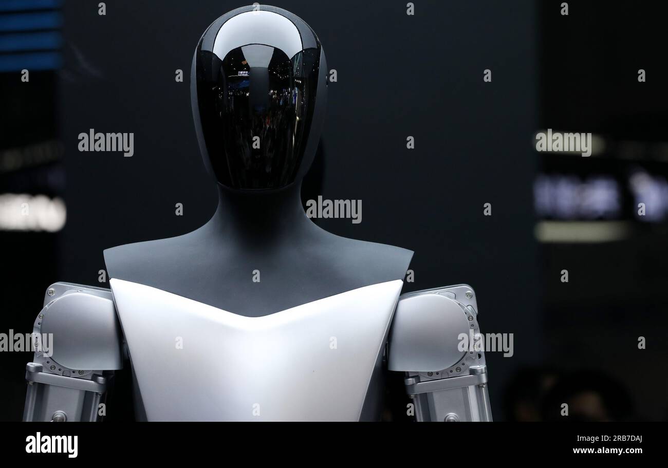 Tesla robot 2023 hi-res stock photography and images - Alamy