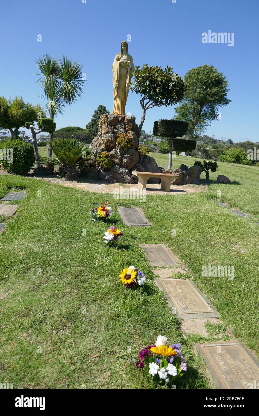 Culver City, California, USA 6th July 2023 Barron Hilton Grave and ...