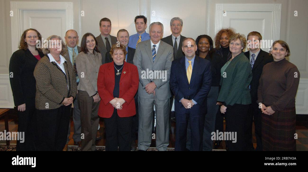 Group photo: Assistant Secretary for Land and Minerals Management (LMM ...