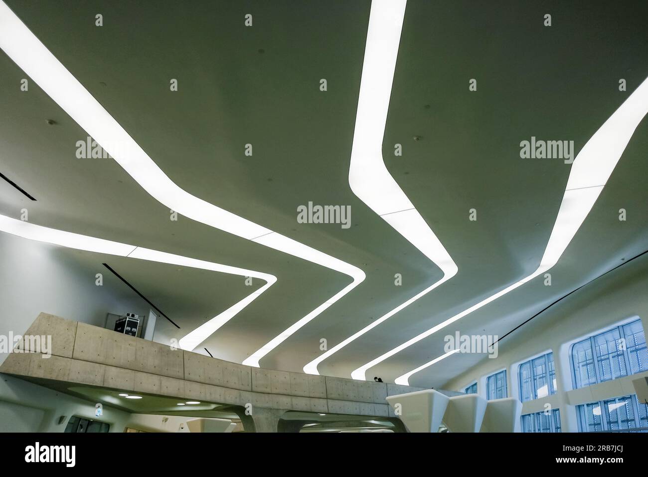 Seoul, South Korea - 10 July 2022: DDP Design Lab, a public space ...