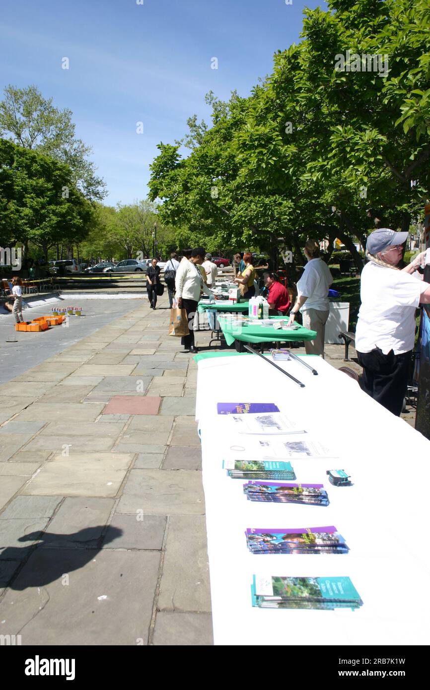 Earth Day activities on and around the National Mall, including ...