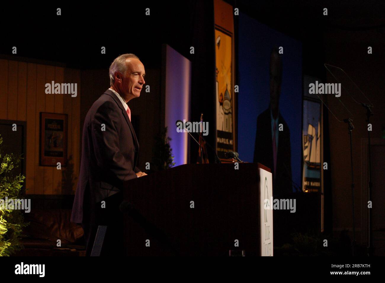 Activities at the Ducks Unlimited (DU) National Convention, Baltimore ...