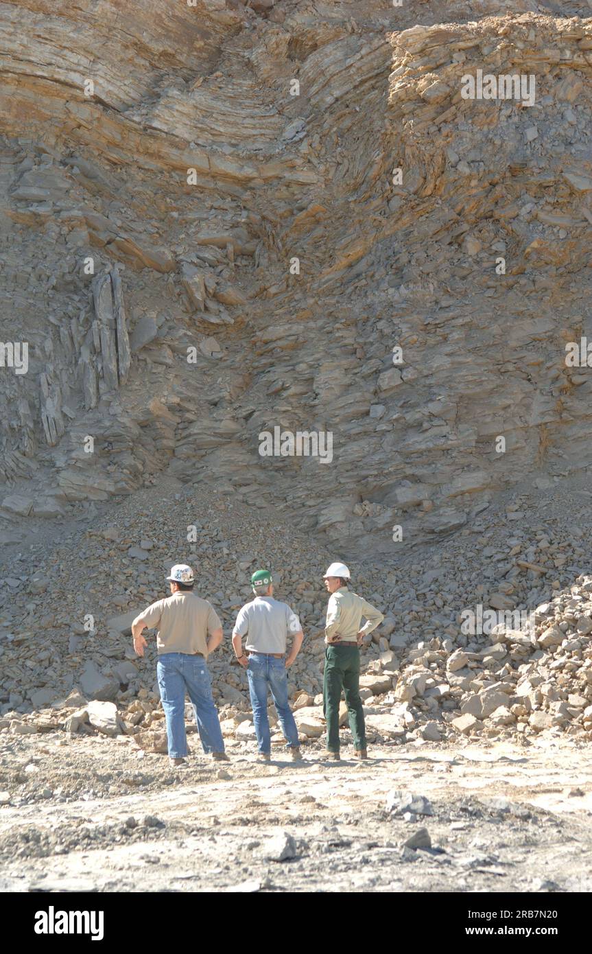 Office of Surface Mining, Reclamation, and Enforcement staff working at ...
