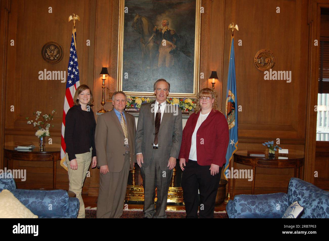 Secretary Dirk Kempthorne at Main Interior with Minerals Management ...