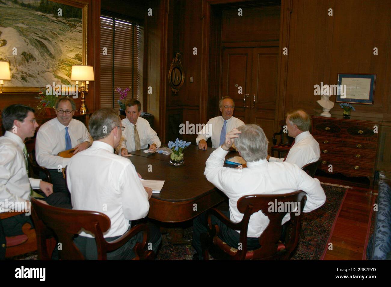 Secretary Dirk Kempthorne and aides meeting at Main Interior with ...