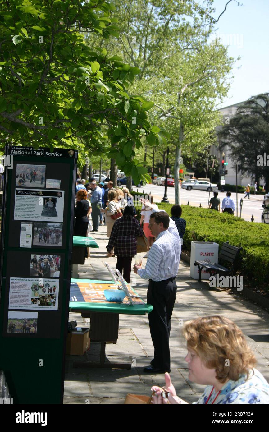Earth Day activities on and around the National Mall, including ...