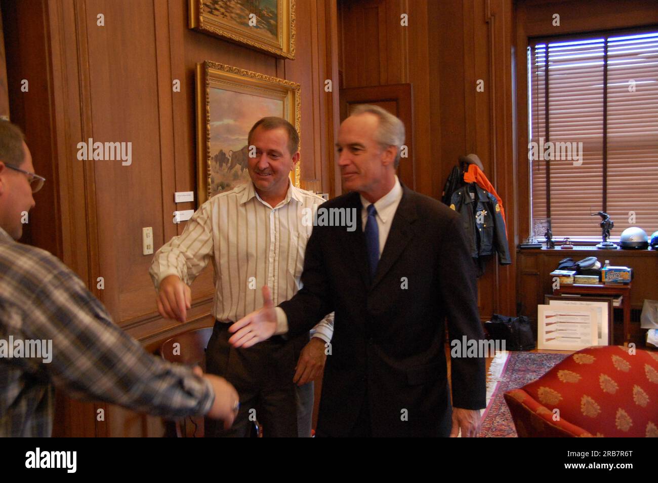 Secretary Dirk Kempthorne at Main Interior with visitors from the Idaho ...