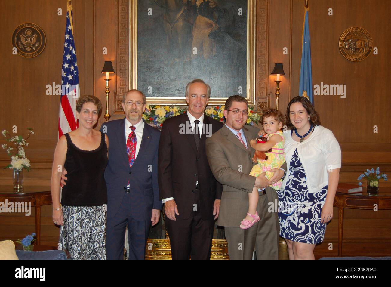 Secretary Dirk Kempthorne at Main Interior with Assistant Deputy ...