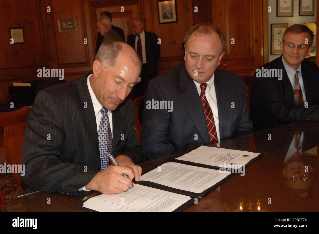 Signing ceremony for Memorandum of Understanding between the Office of ...