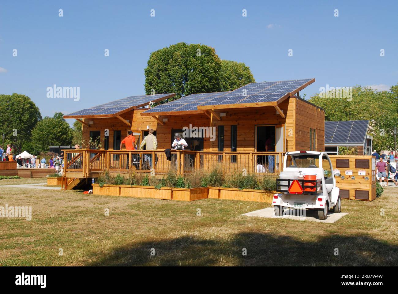Solar Decathlon housing displays --from design competition for homes ...
