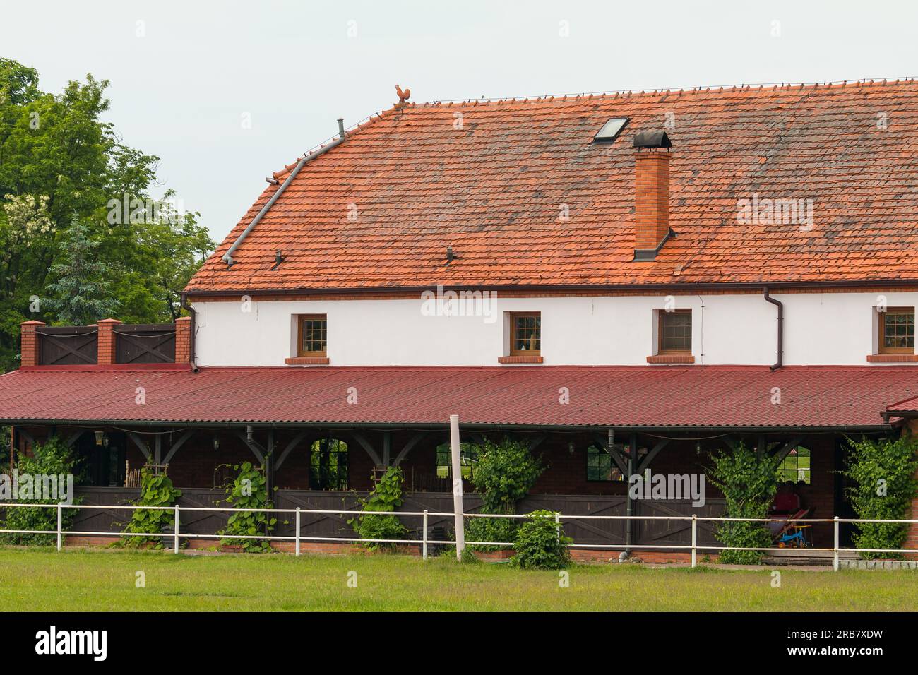 The building of the Old Stable hotel, in the place of the former farm ...
