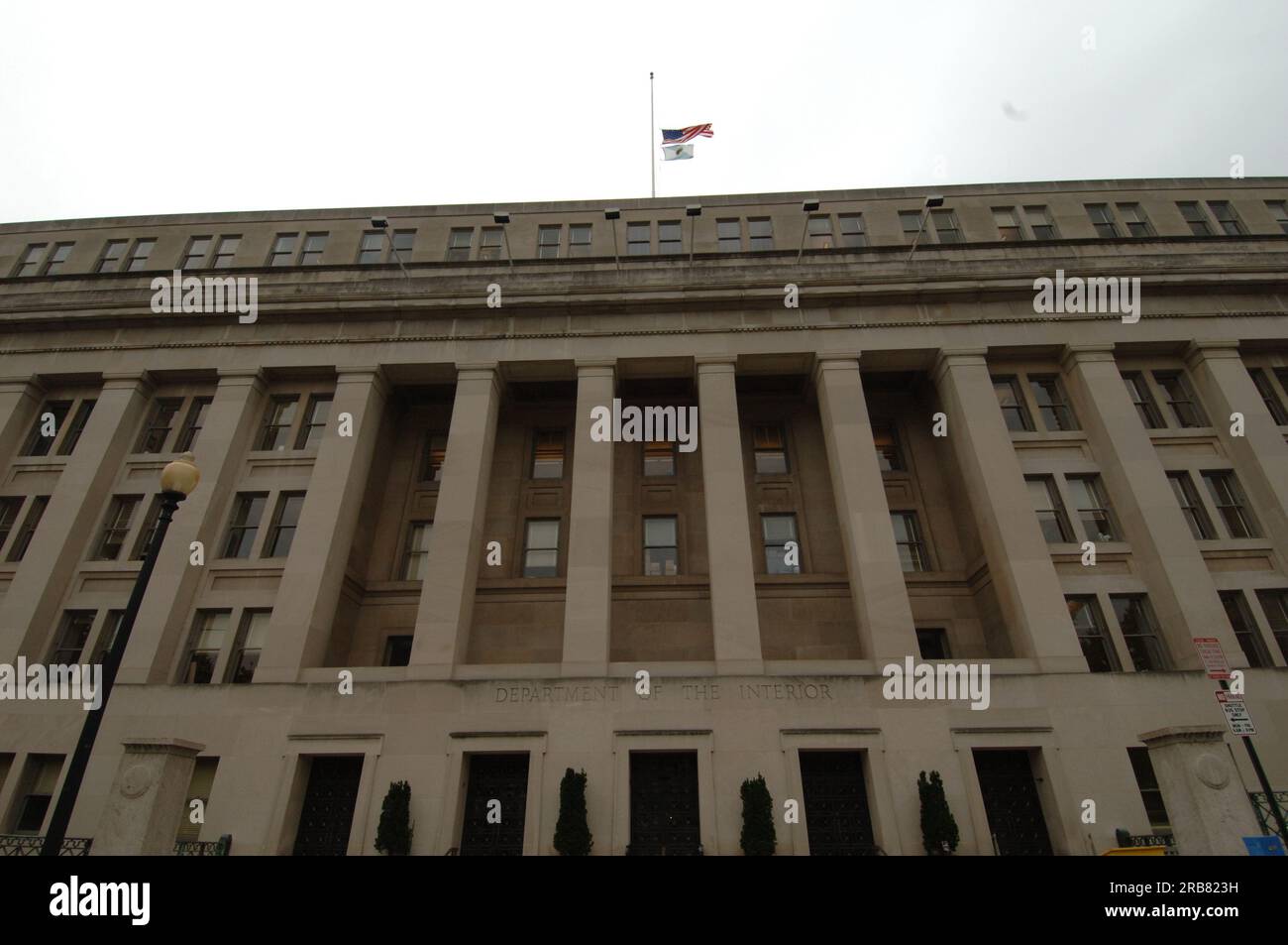 American flag office interior hi-res stock photography and images - Alamy