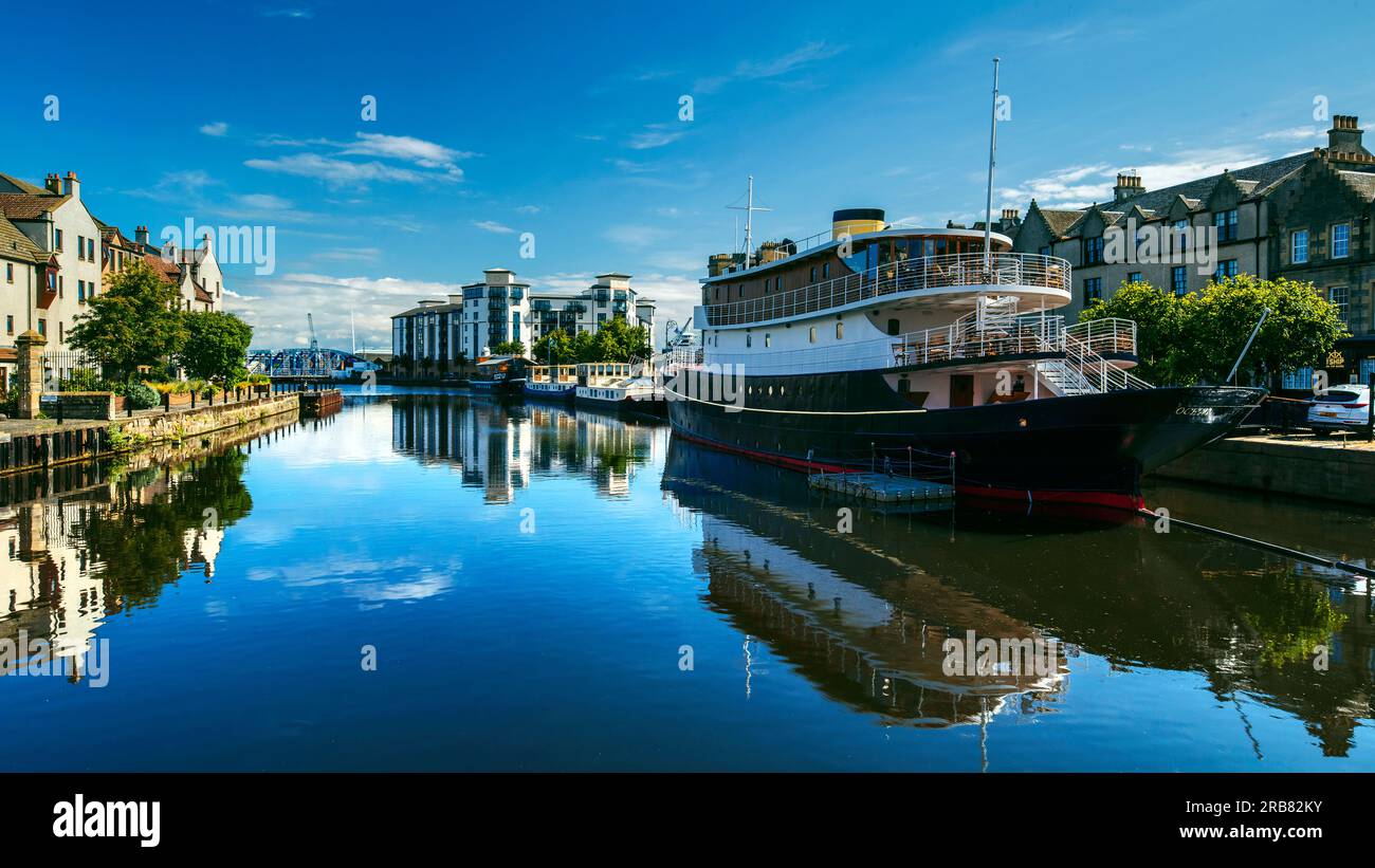A landscape in the Scottish capital of Edinburgh Stock Photo - Alamy