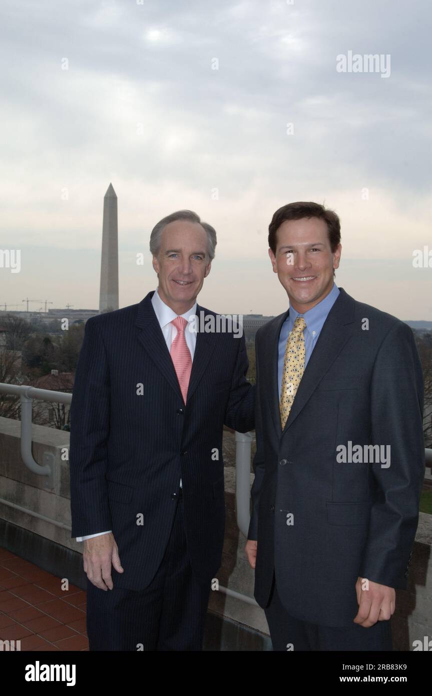 Secretary Dirk Kempthorne at Main Interior with Andrew Skurka ...