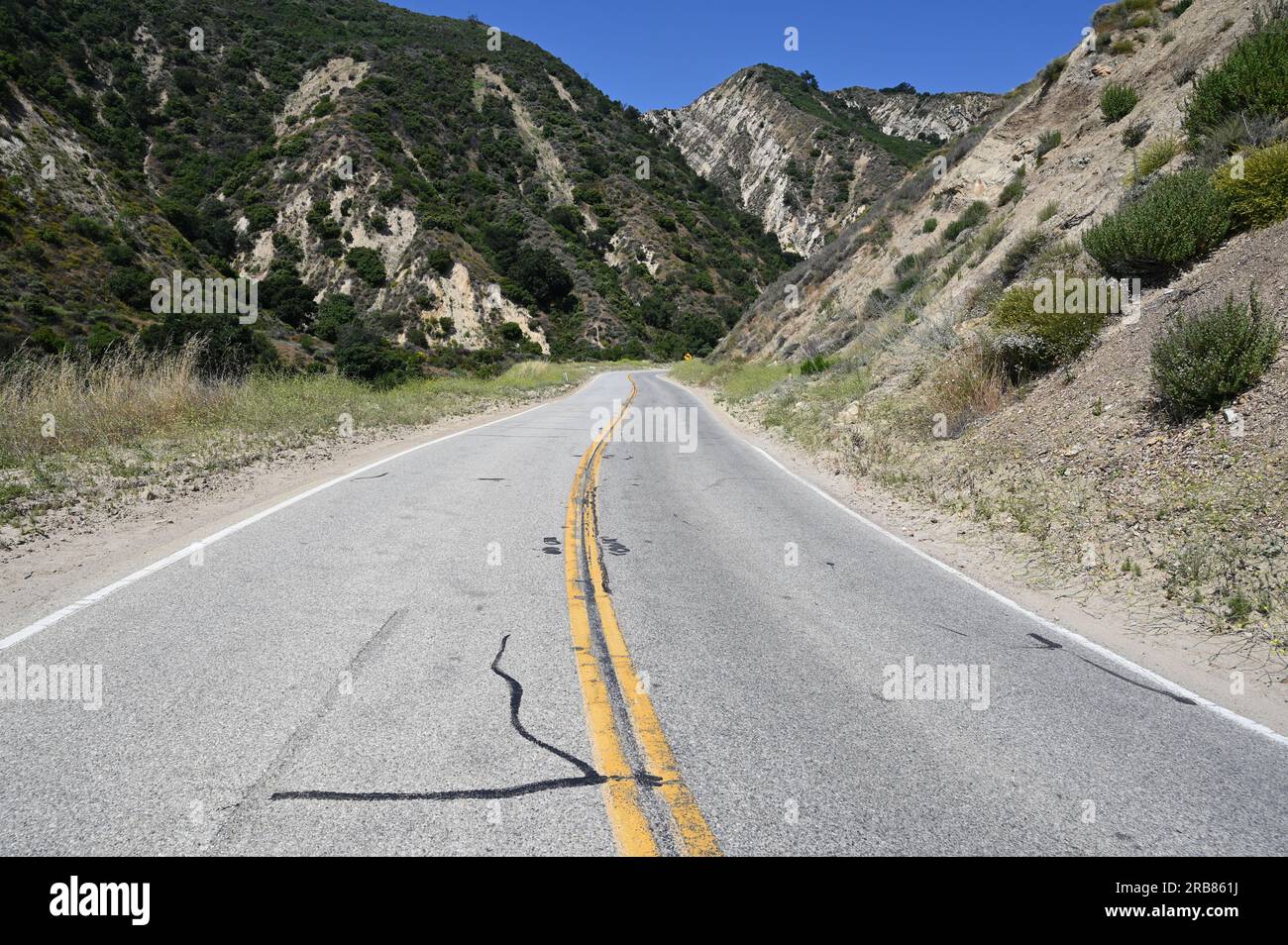 Mountain road passing through the Topatopa Mountains of Ventura County ...