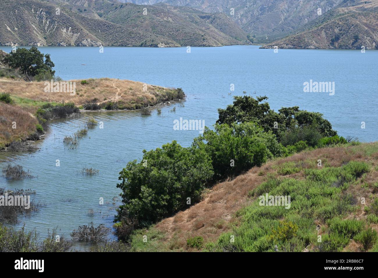 Lake Piru reservoir located in Los Padres National Forest and Topatopa ...