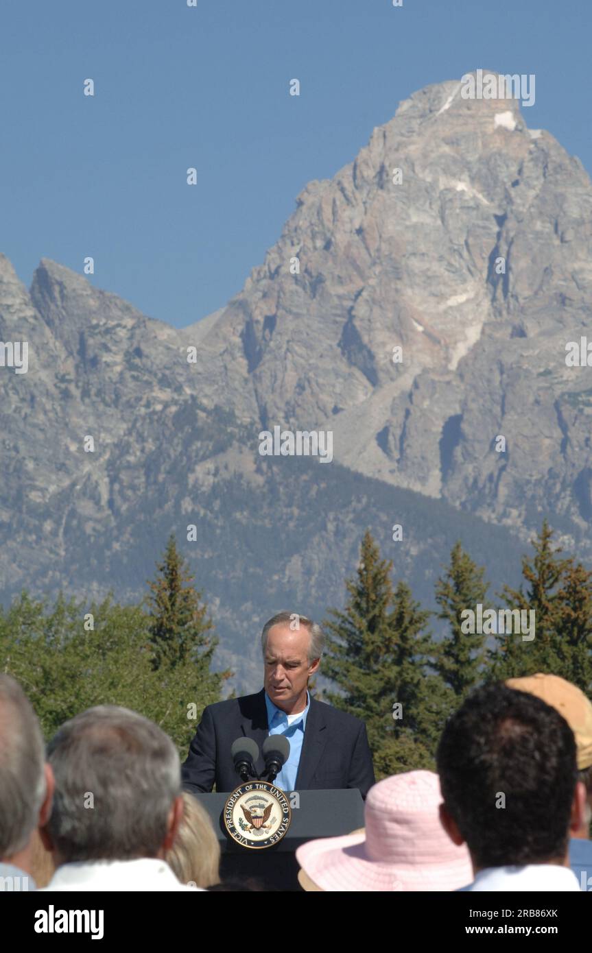 Dedication ceremony for the new Craig Thomas Discovery and Visitor ...