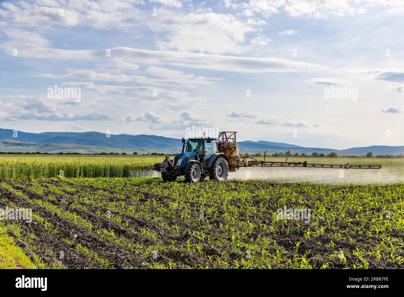 Corn sprayer hi-res stock photography and images - Alamy