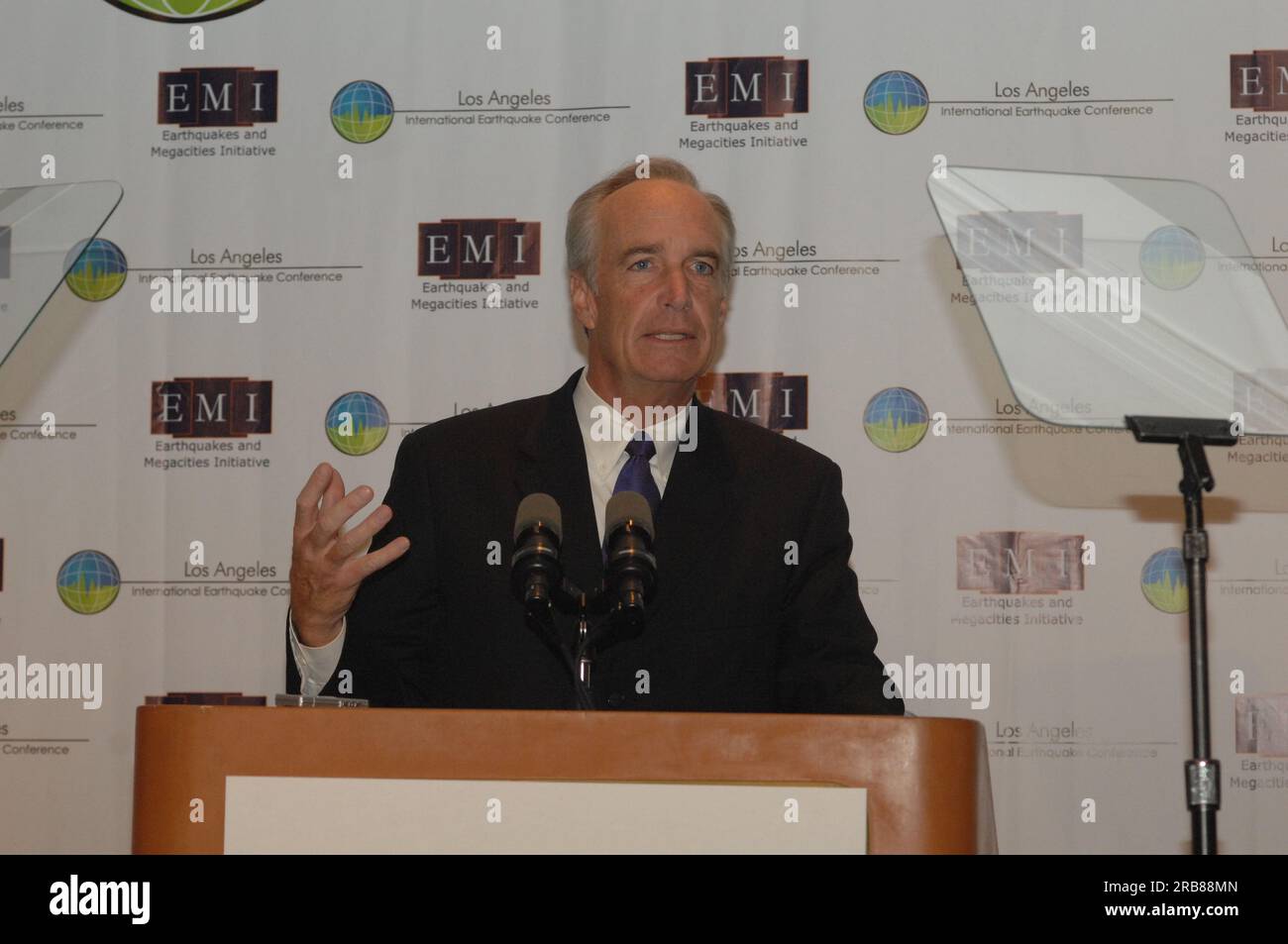 Visit of Secretary Dirk Kempthorne to Los Angeles, California to ...